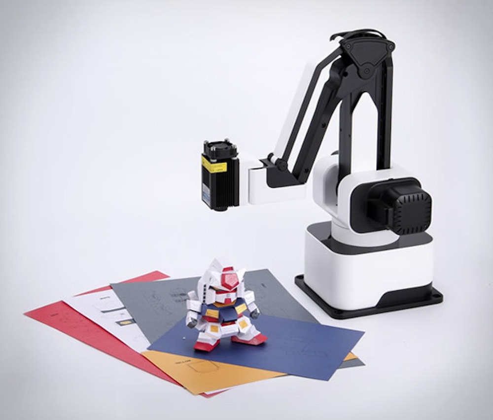 Hexbot, braço robô - CocaTech